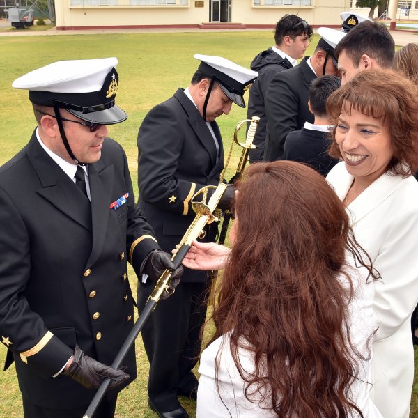 Realizan ceremonia de ascenso de Suboficiales Mayores - Armada de Chile