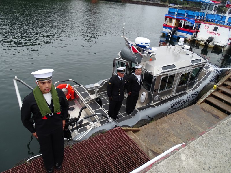 BASE NAVAL - Lanchas Clase Defender PM - Dirección General del ...