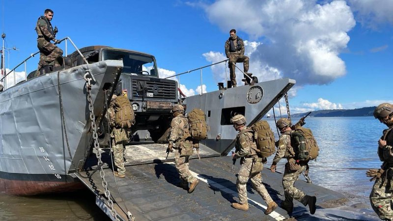 RAZONYFUERZA - INFANTERIA DE MARINA: ARMADA DE CHILE IV - Armada de Chile